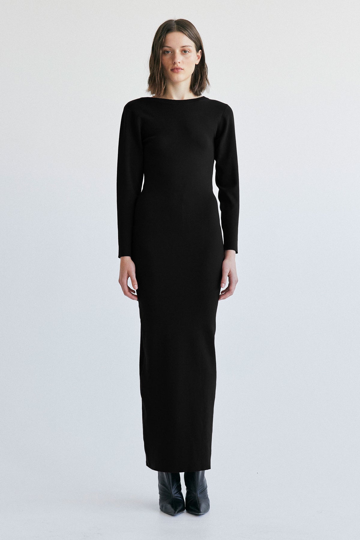 Ornella Open back knitted Maxi Dress By PALMA MARTÎN | PALMA MARTÎN